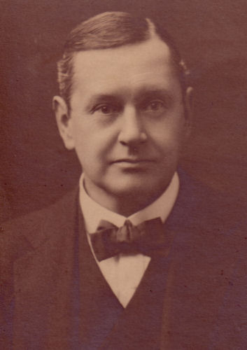 George Binney Dibblee