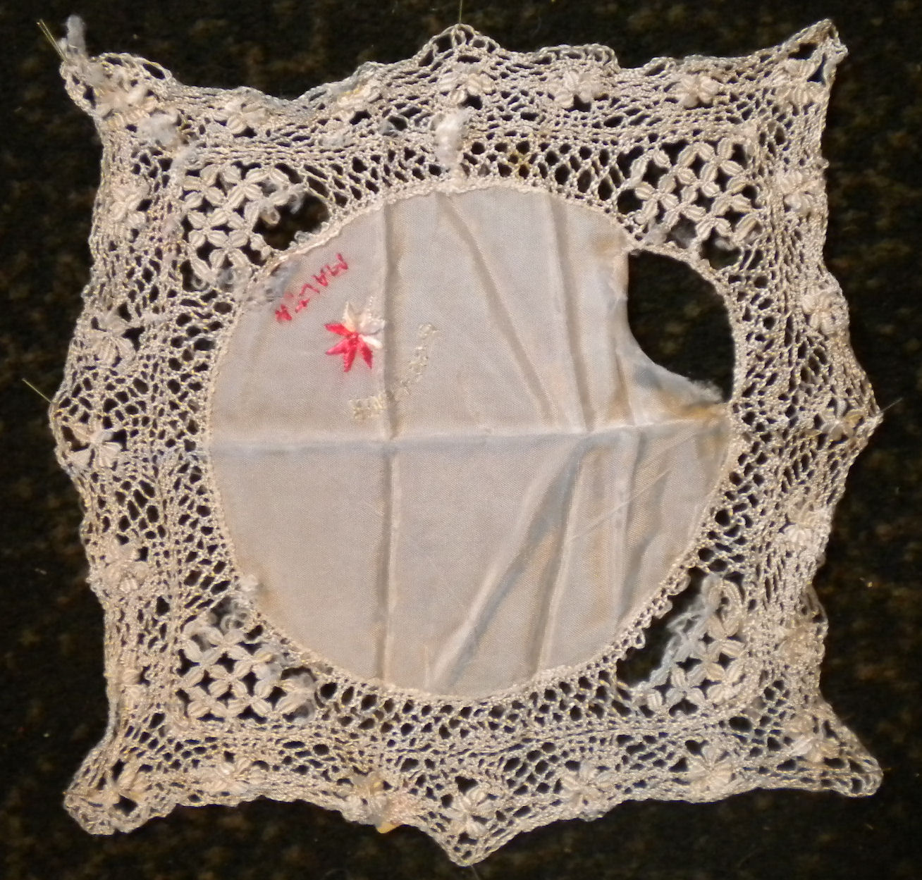 Maltese lace mat